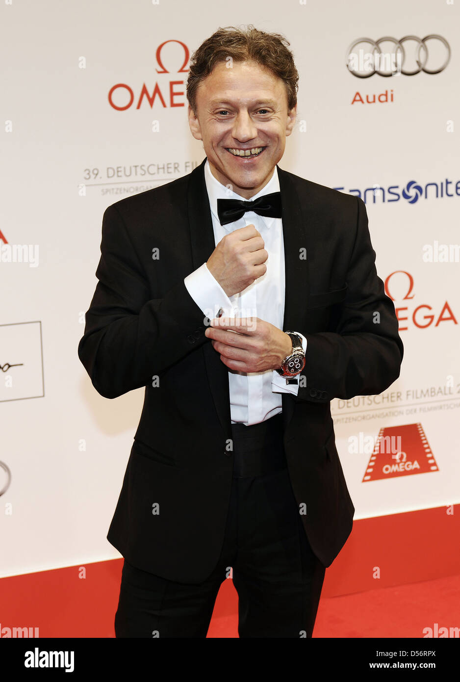 Axel pape hi-res stock photography and images - Alamy