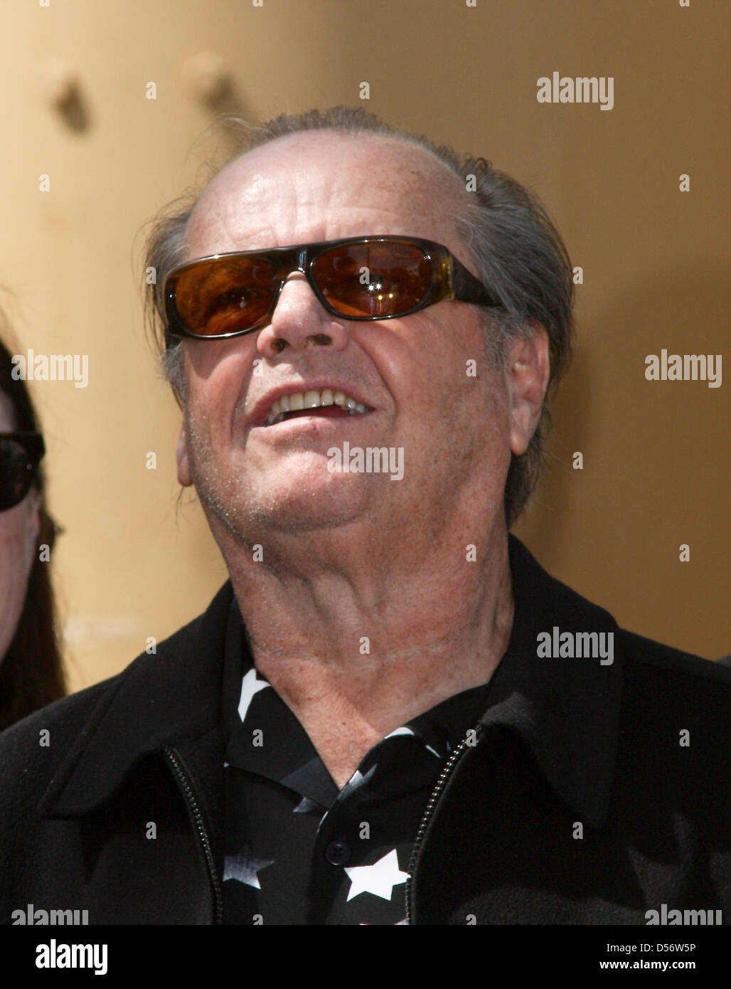 Candace Nicholson's Instagram, Twitter & Facebook on IDCrawl