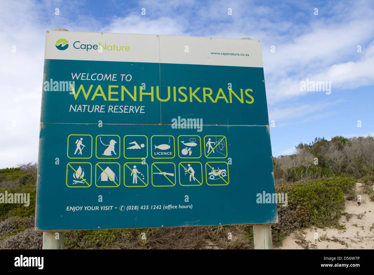 Reserve sign hi-res stock photography and images - Alamy
