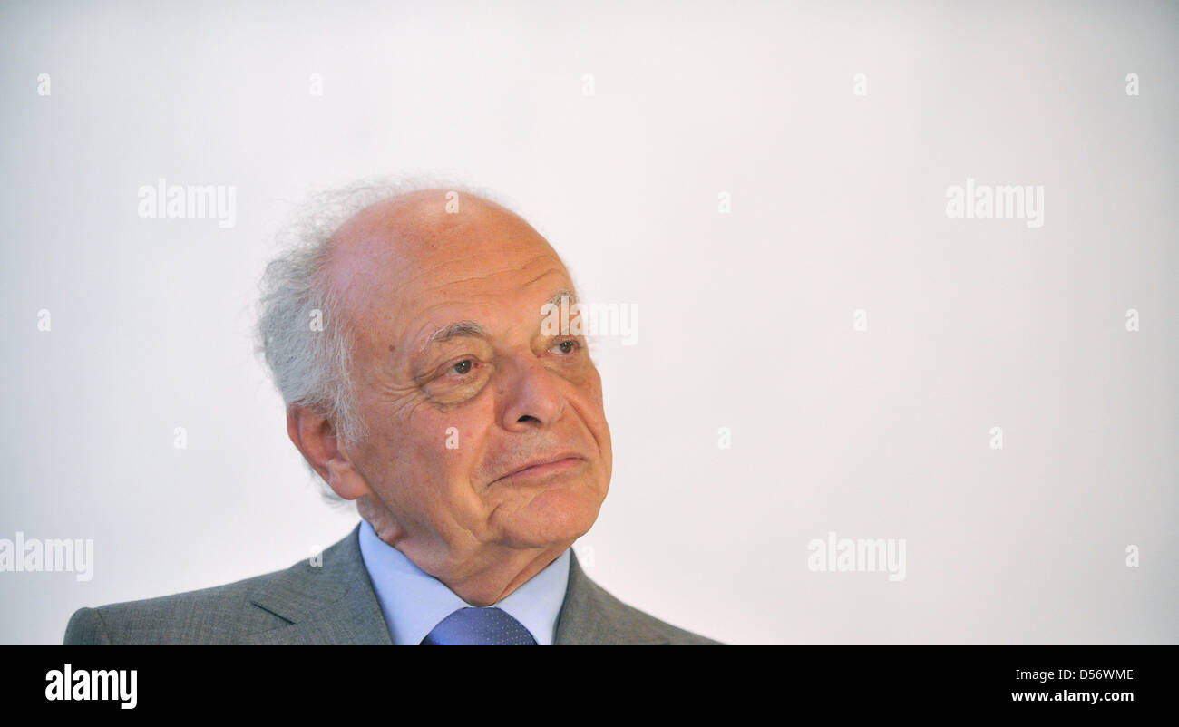 US conductor Lorin Maazel attends a press conference in Munich, Germany ...