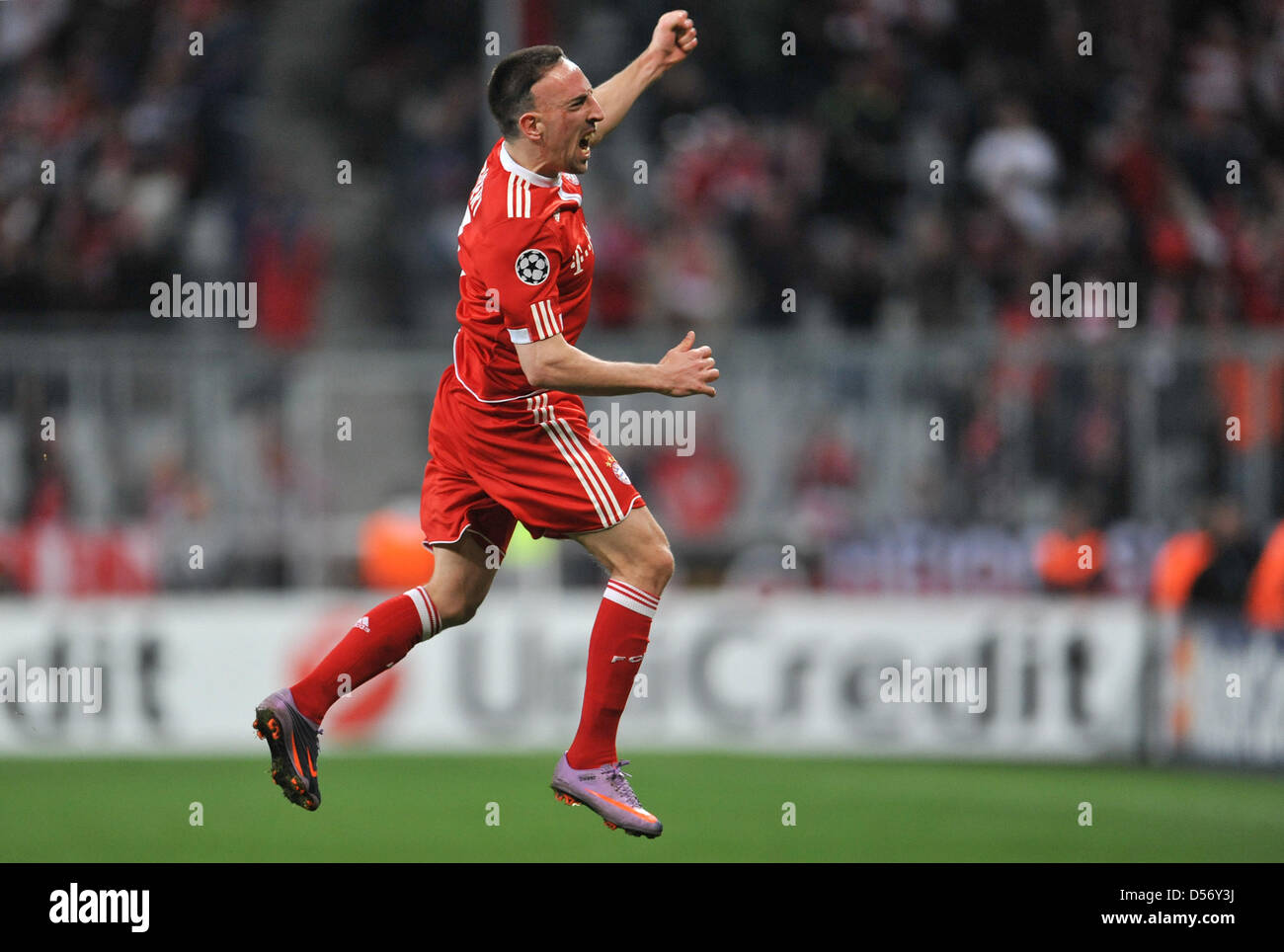 English side manchester united celebrates hi-res stock photography and ...