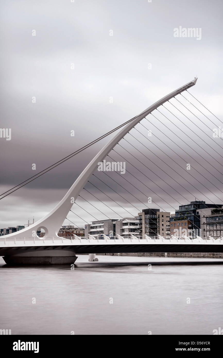 The Samuel Beckett Bridge, Ireland Stock Photo - Alamy