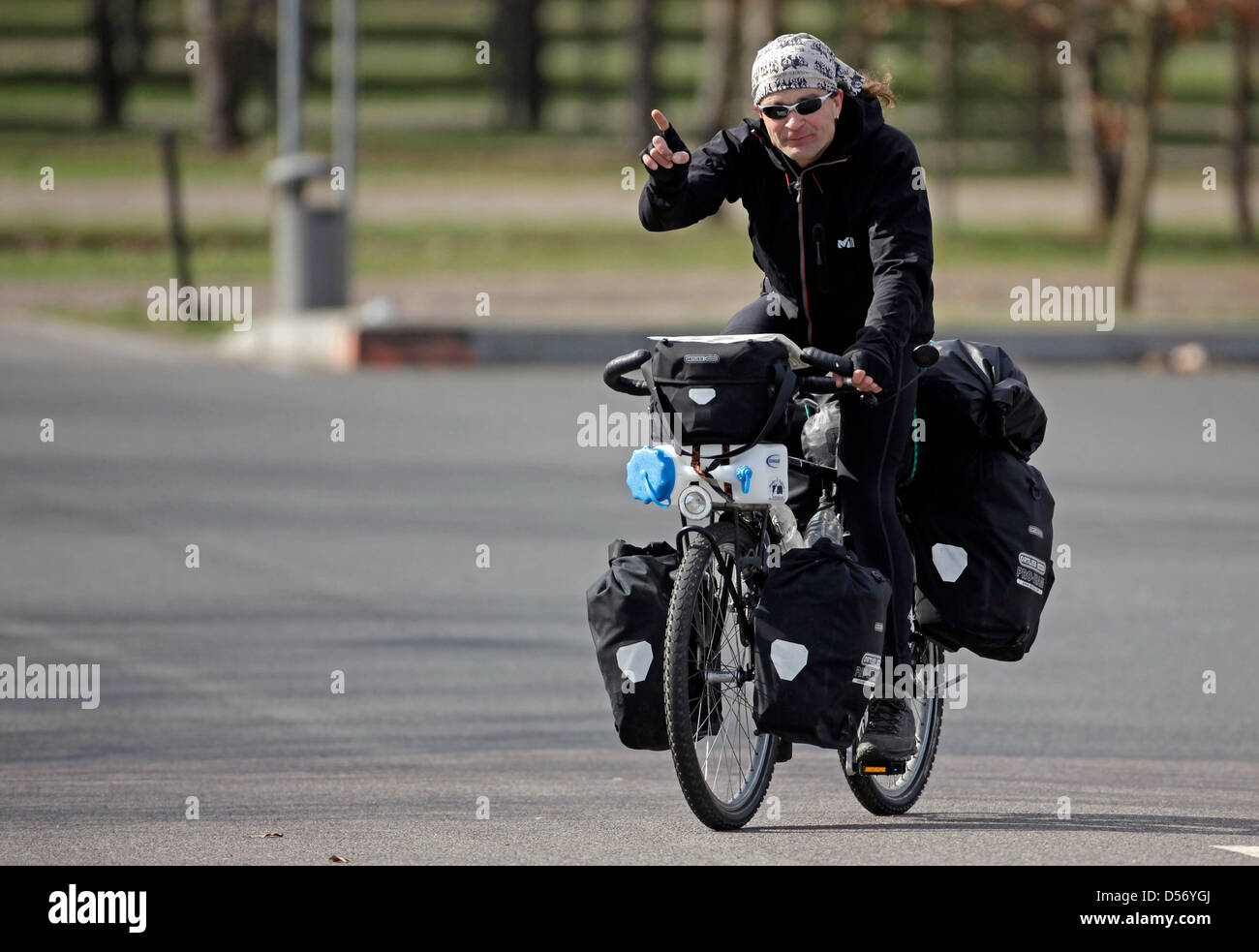 Extreme athlete Thomas Meixner sets out for his journey to Russia in ...