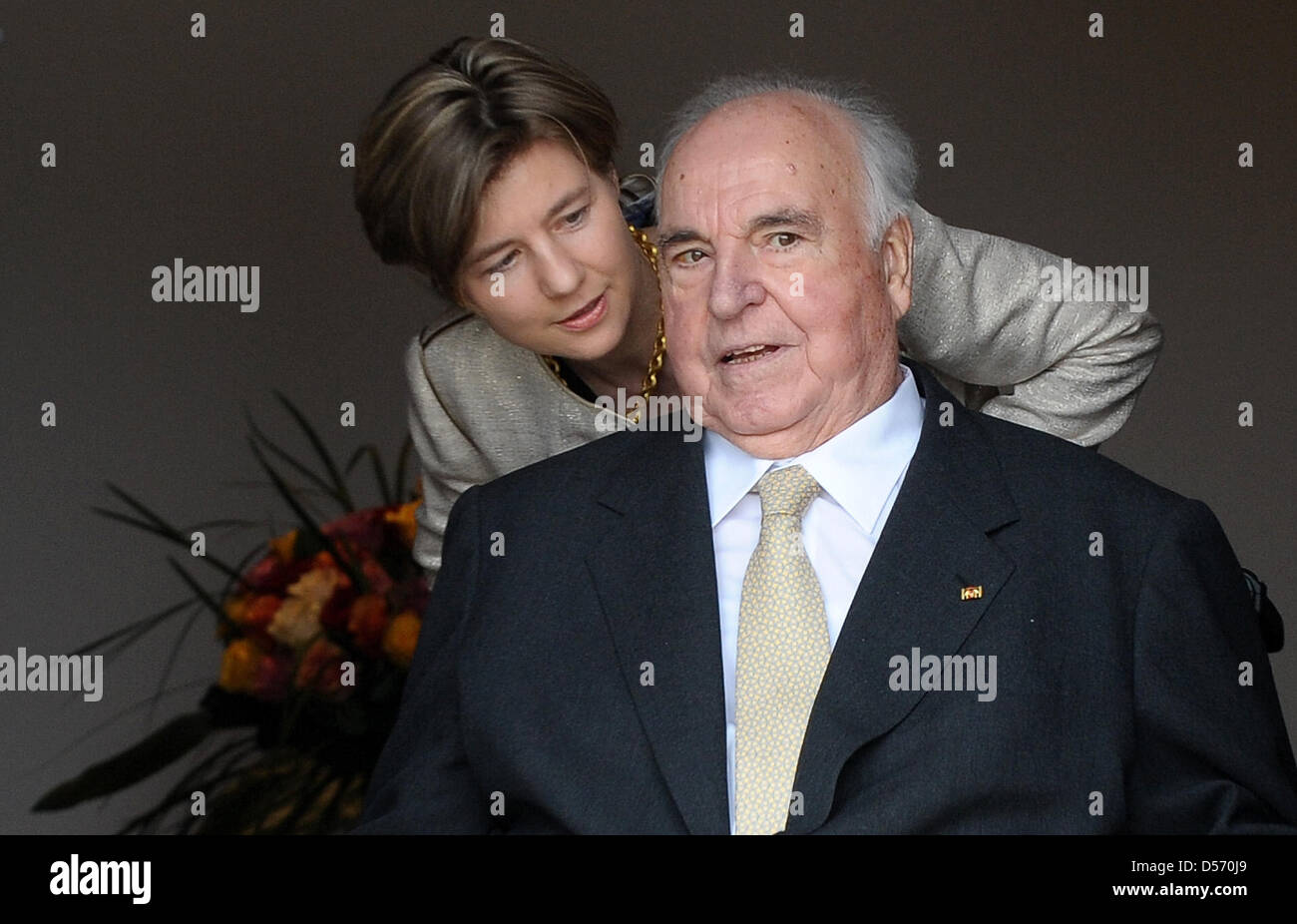 Former German chancellor Helmut Kohl and his wife Maike Kohl-Richter ...
