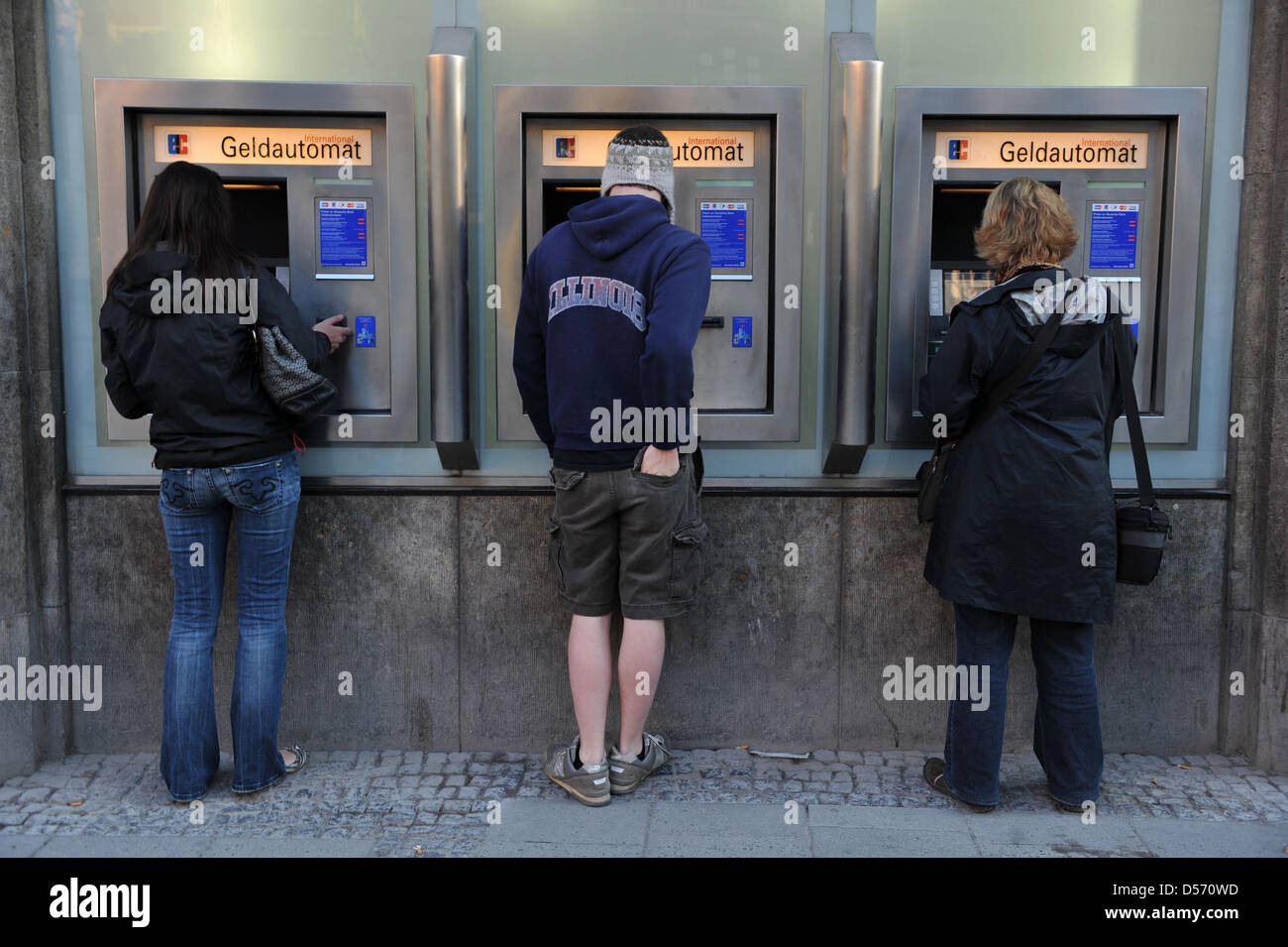 An atm in munich hi-res stock photography and images - Alamy