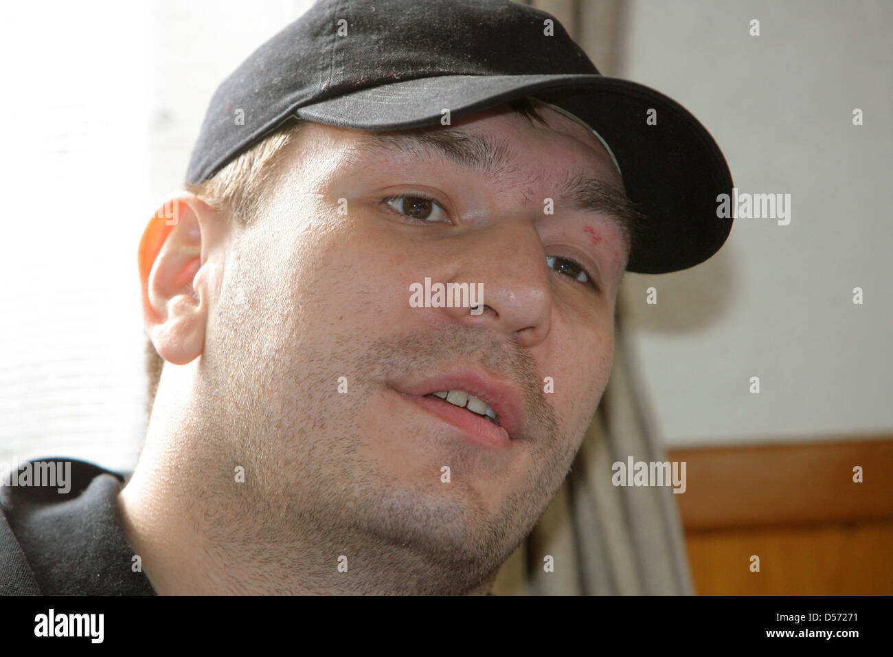 Uzbekh heavyweight champion Ruslan Chagaev poses durign a press ...
