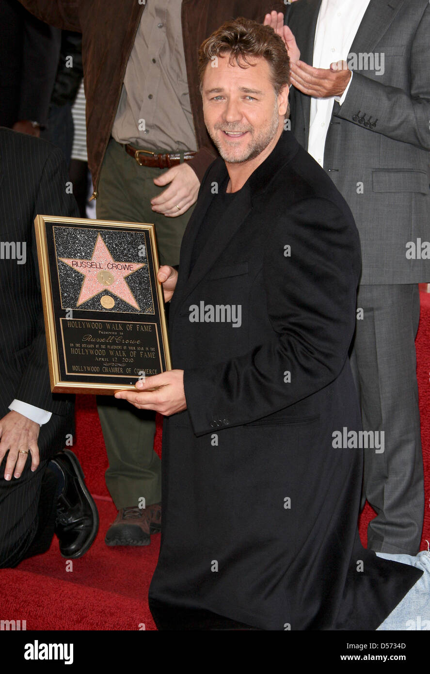 Australian actor Russell Crowe receives the 2,404th star on the ...