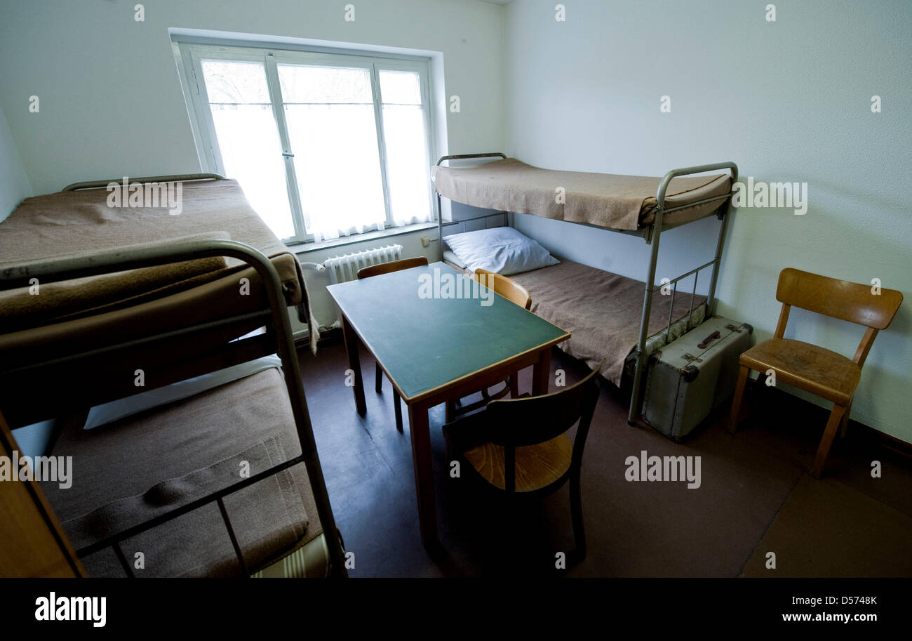 View into a fromer refugee room of special exhibition 'Take it from the ...