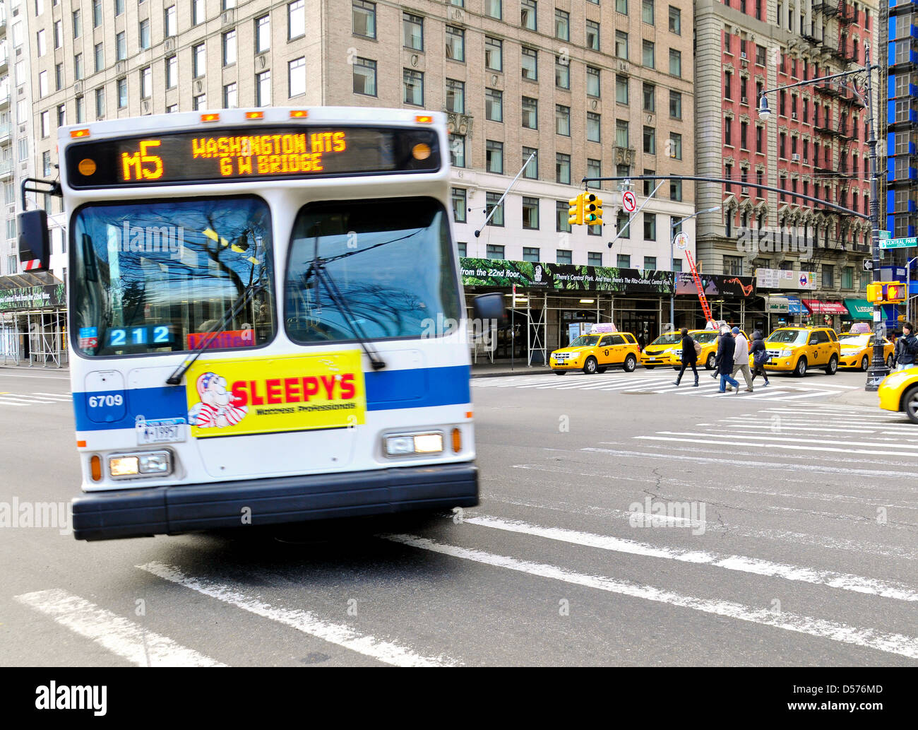 MTA M5 public transportation bus, six avenue Central Park South ...
