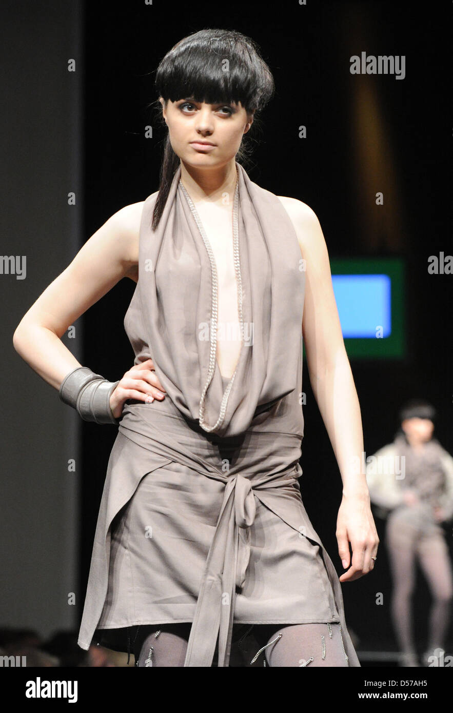 Models presents the collection 'Rendez-Vous avec La Lune' by German ...