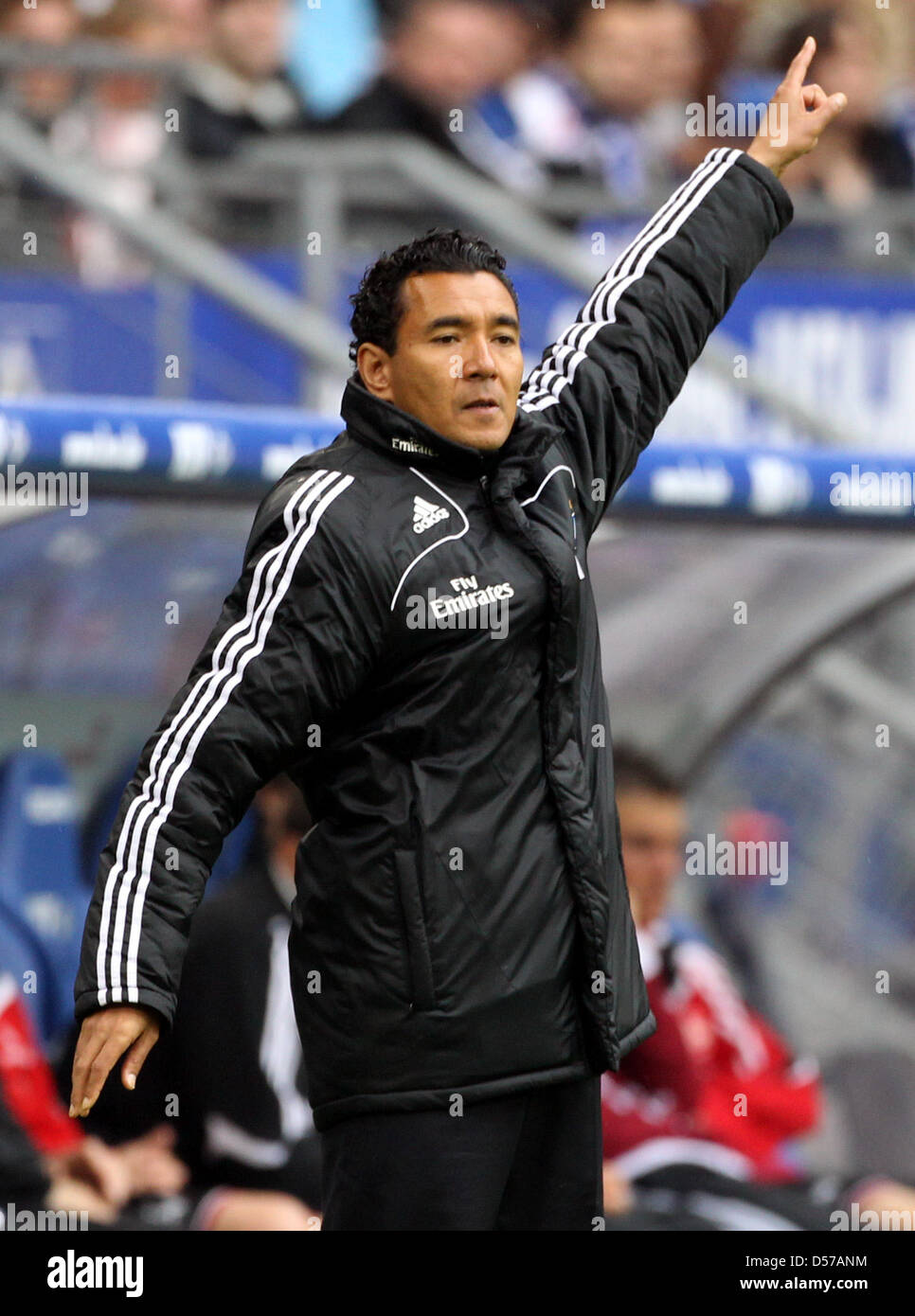 Hamburg's head coach Ricardo Moniz gives instructions from the sideline ...