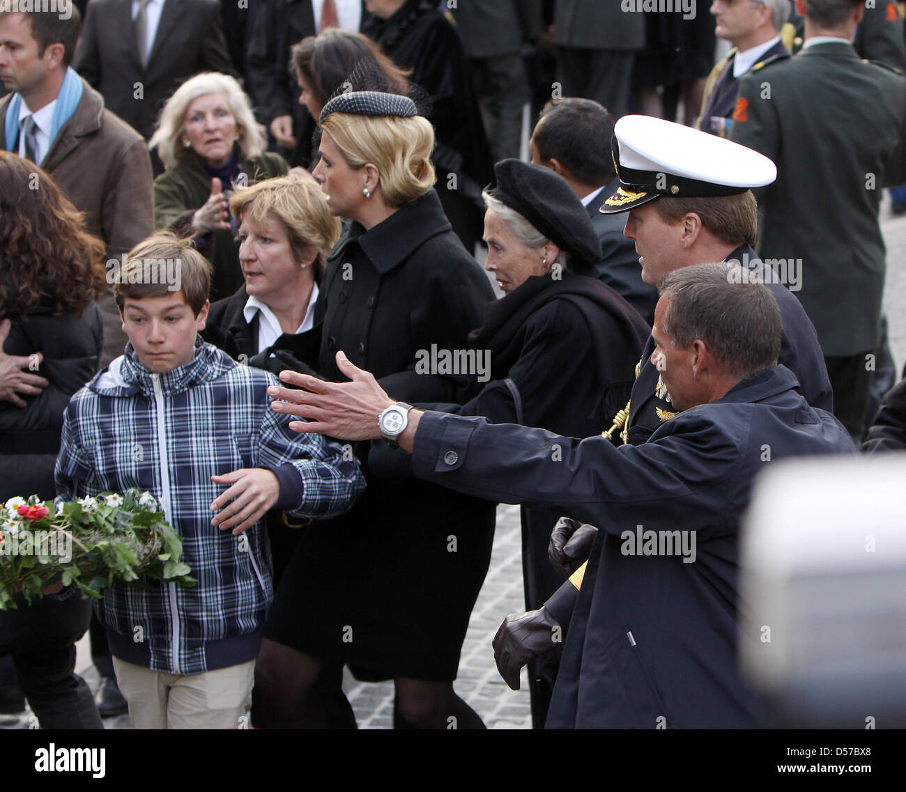 Queen Beatrix of the Netherlands, Crown Prince Willem-Alexander of the ...