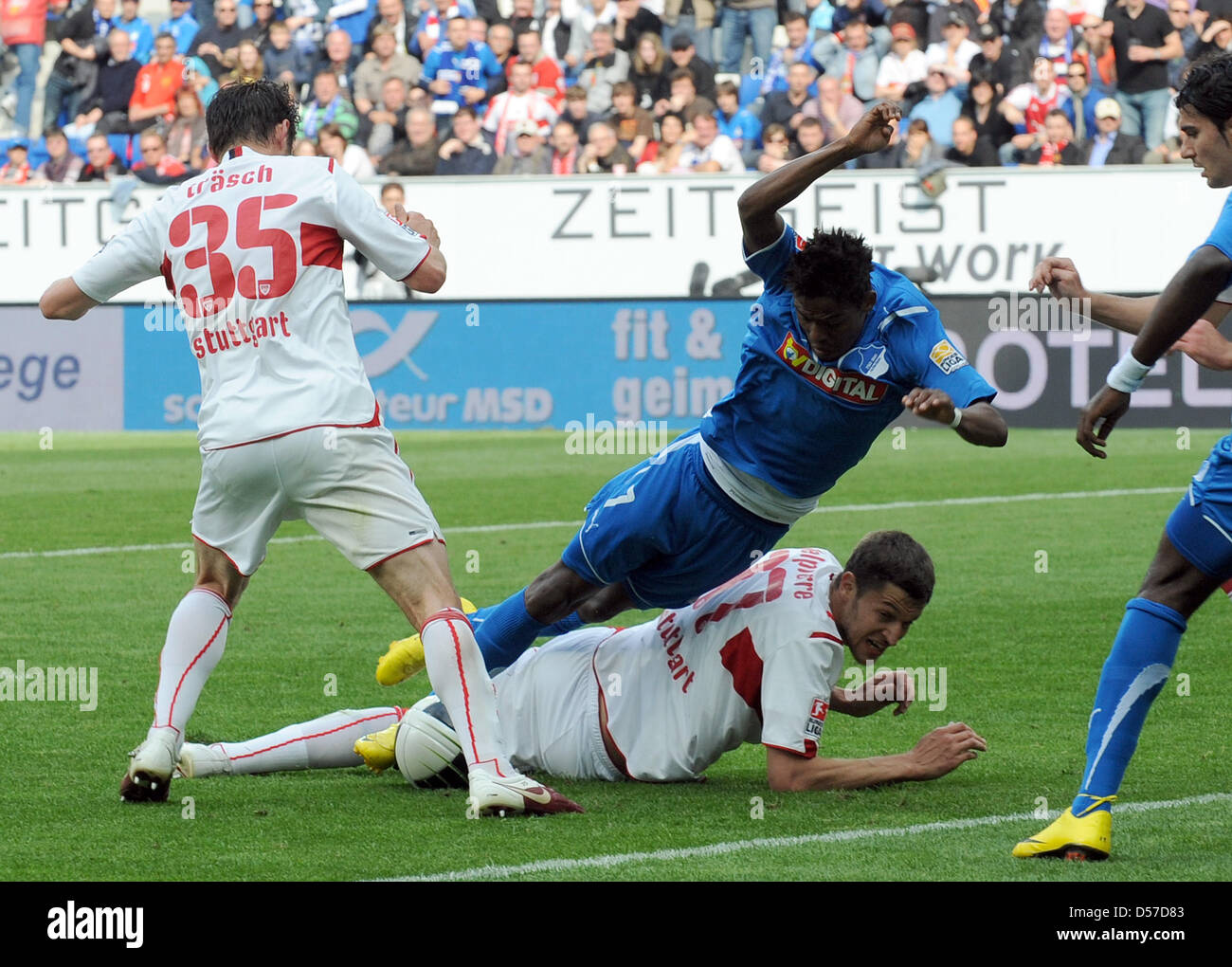 Bottom tackle hi-res stock photography and images - Alamy