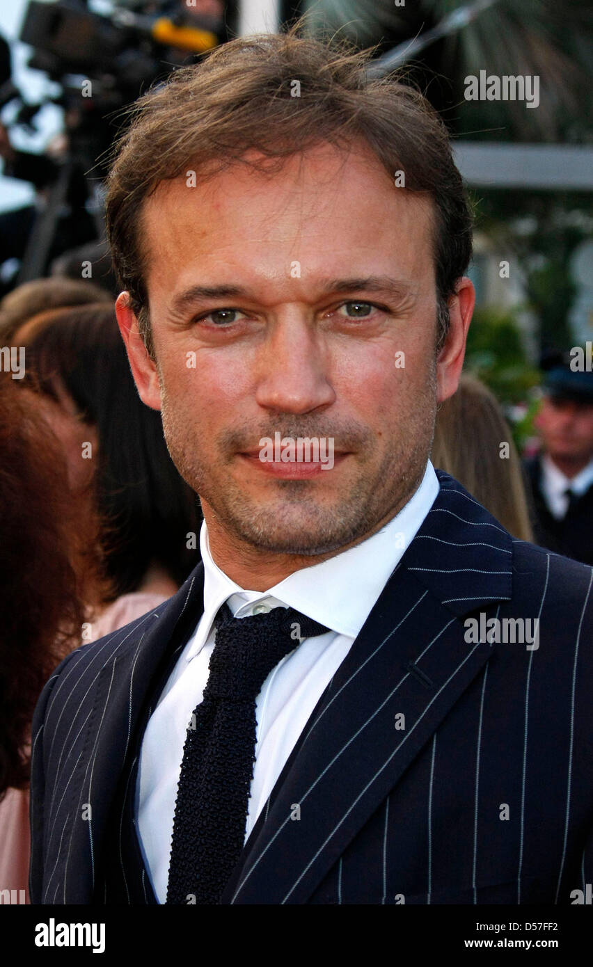 French actor Vincent Perez attends the premiere of the movie 'Tournee ...