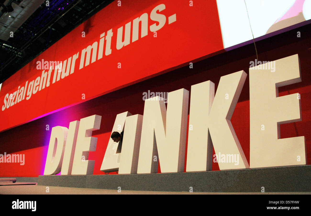 Die linke logo hi-res stock photography and images - Alamy