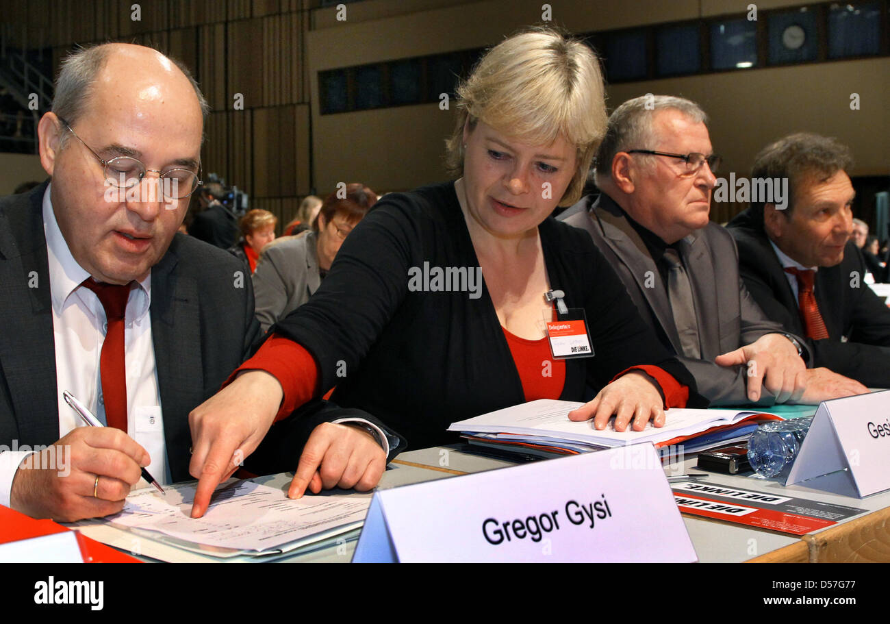 (L-R) Head of Bundestag faction Gregor Gysi, designated joint chairman ...