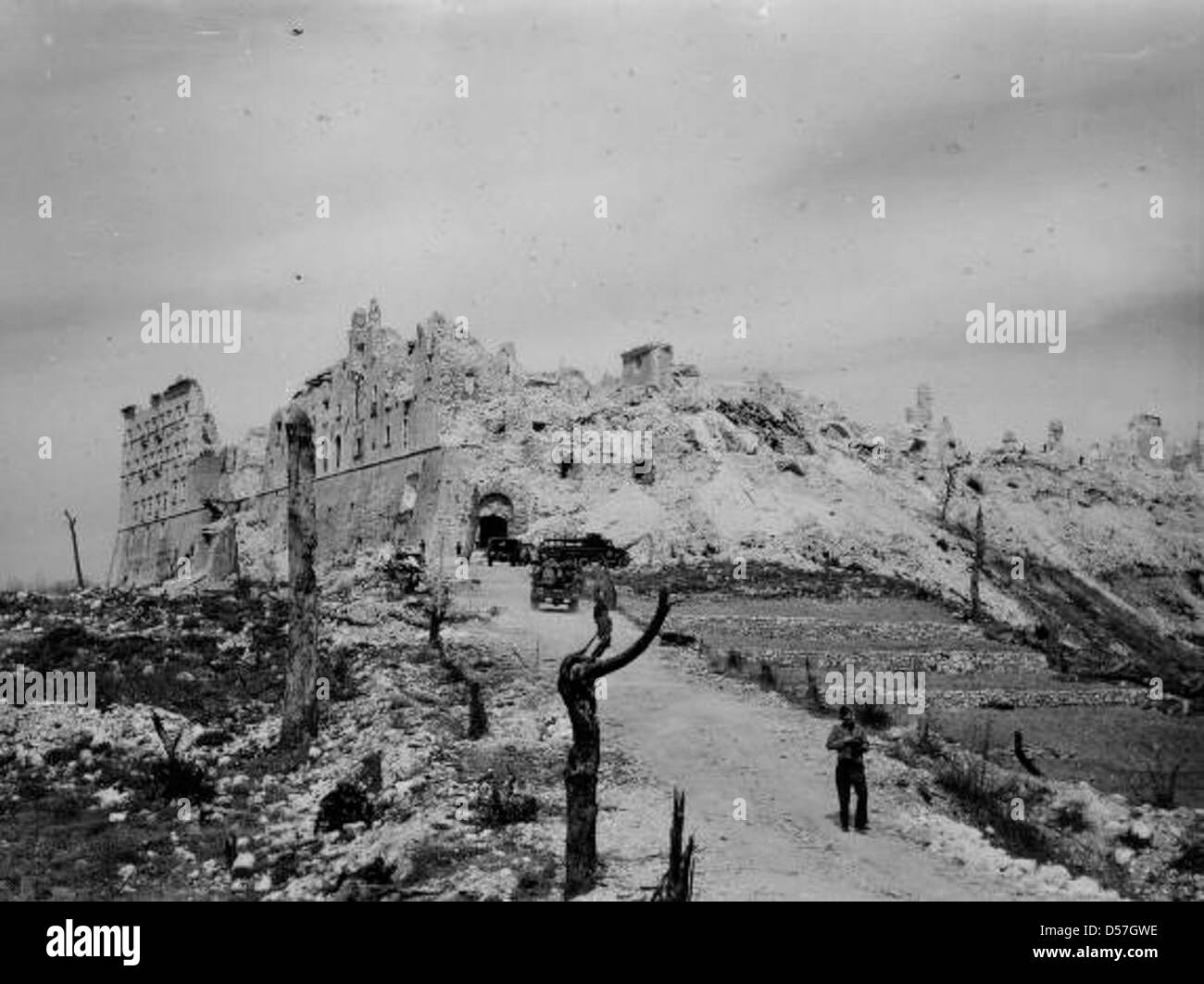 Monastery monte cassino hi-res stock photography and images - Alamy