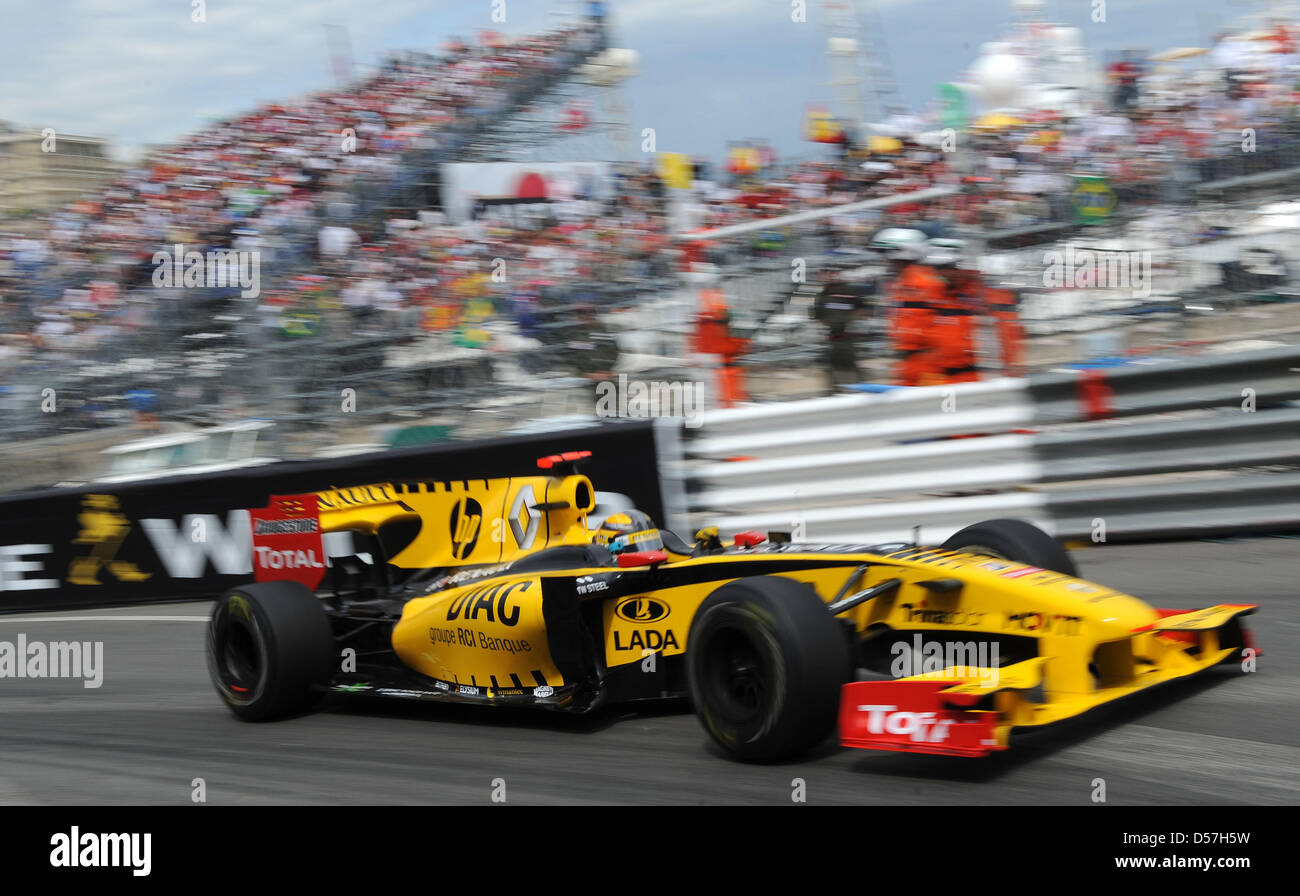 Polish driver Robert Kubica of renault F1 enters a turn during the 2010 ...