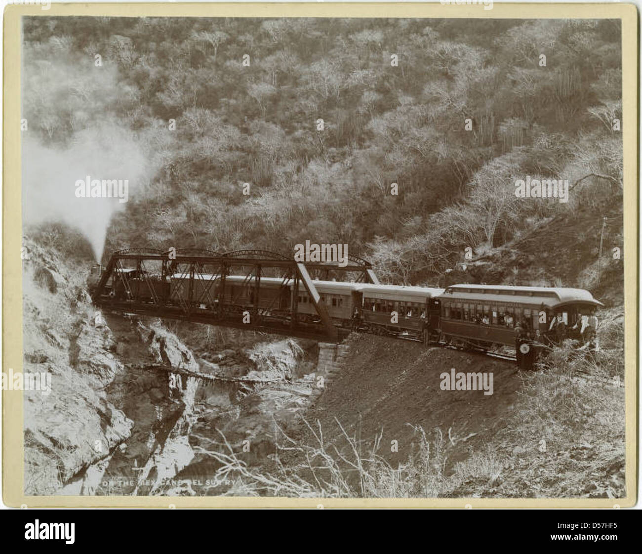 Mexican railways hi-res stock photography and images - Alamy