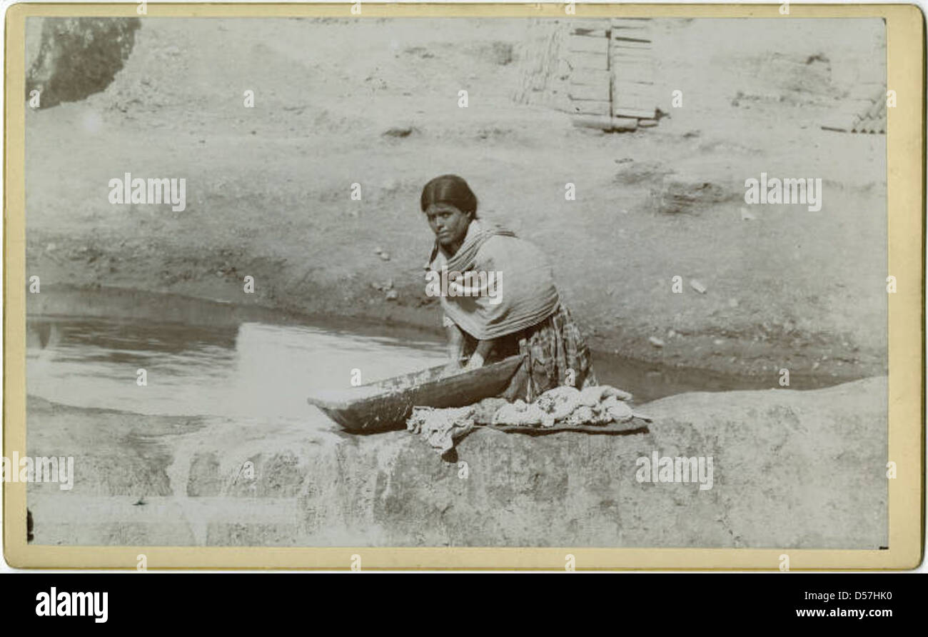 Vintage mexican woman hi-res stock photography and images - Alamy