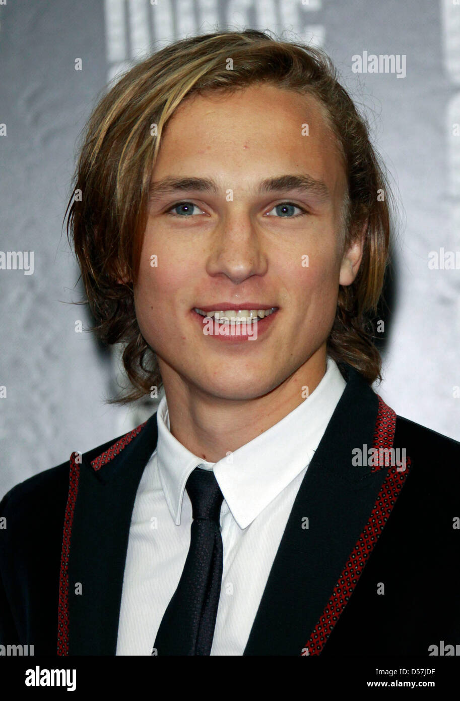 William Moseley 2010