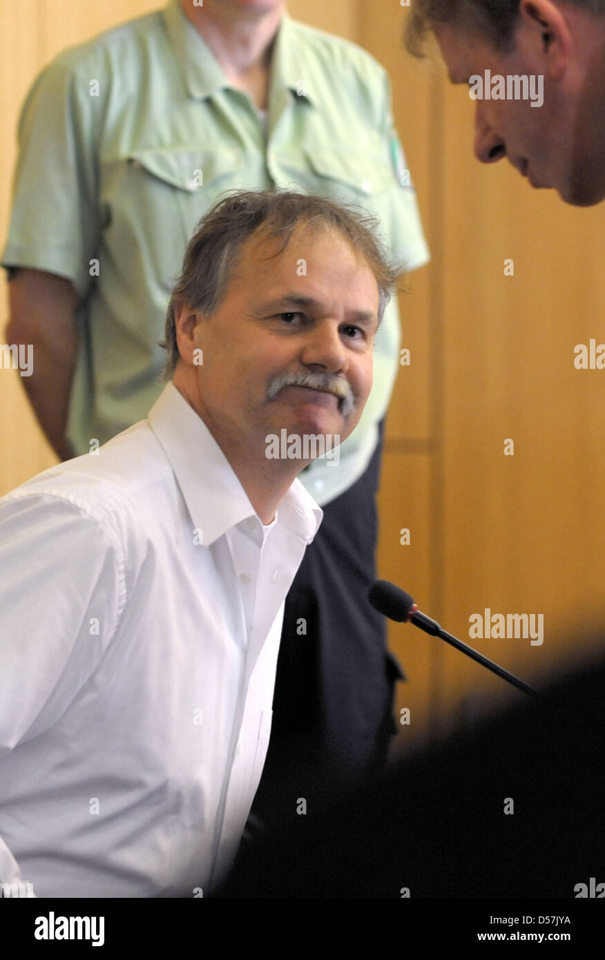 Defendant Michael Heckhoff sits in the dock in a courtroom in Aachen ...