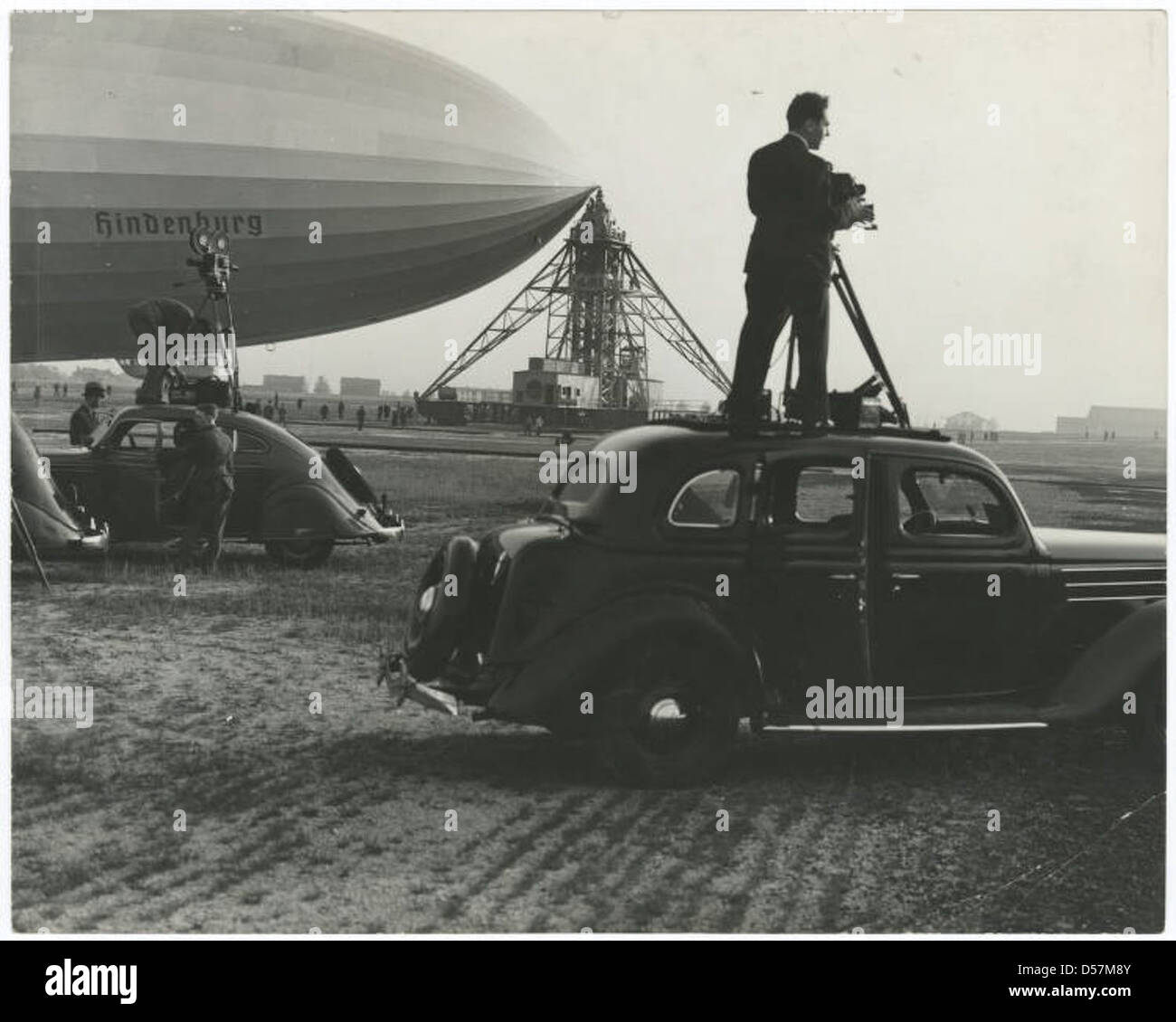 Hindenburg zeppelin hi-res stock photography and images - Alamy