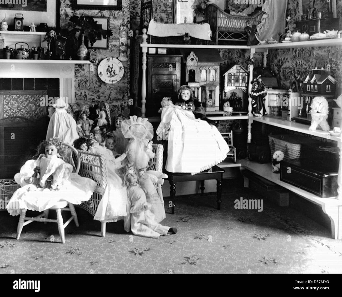 This collection of dolls and dollhouses, created in 1898 for Miss ...