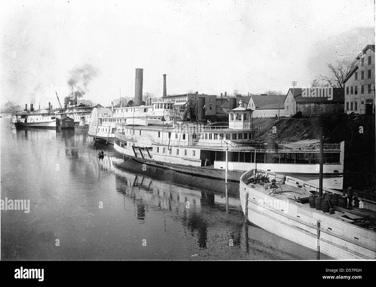 Canadian pacific steamships Black and White Stock Photos & Images - Alamy