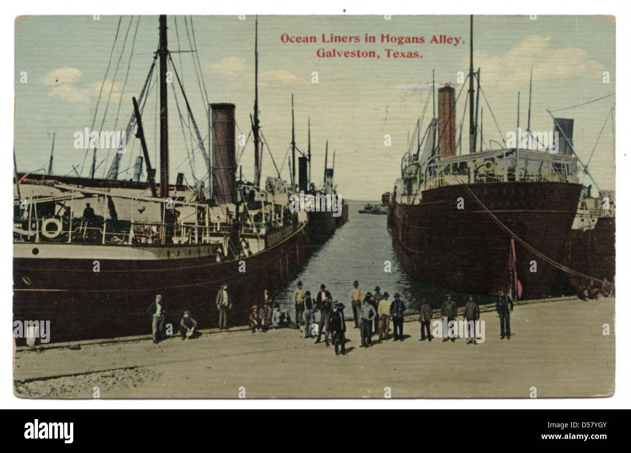Historic ocean liners hi-res stock photography and images - Alamy