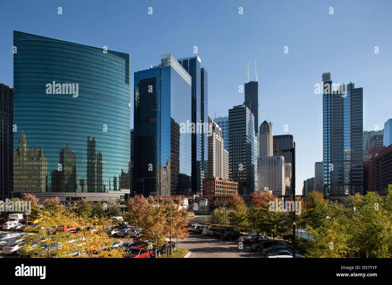 NORTH LOOP SKYLINE DOWNTOWN CHICAGO ILLINOIS USA Stock Photo - Alamy