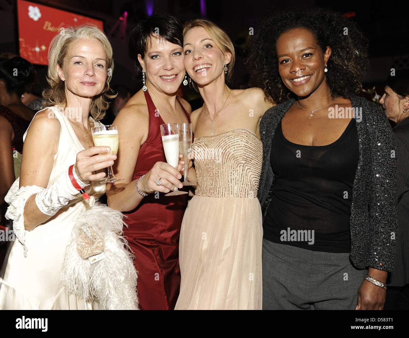 Emanuela von Frankenberg, Janina Hartwig, Julia Heinze, Denise M`Baye ...