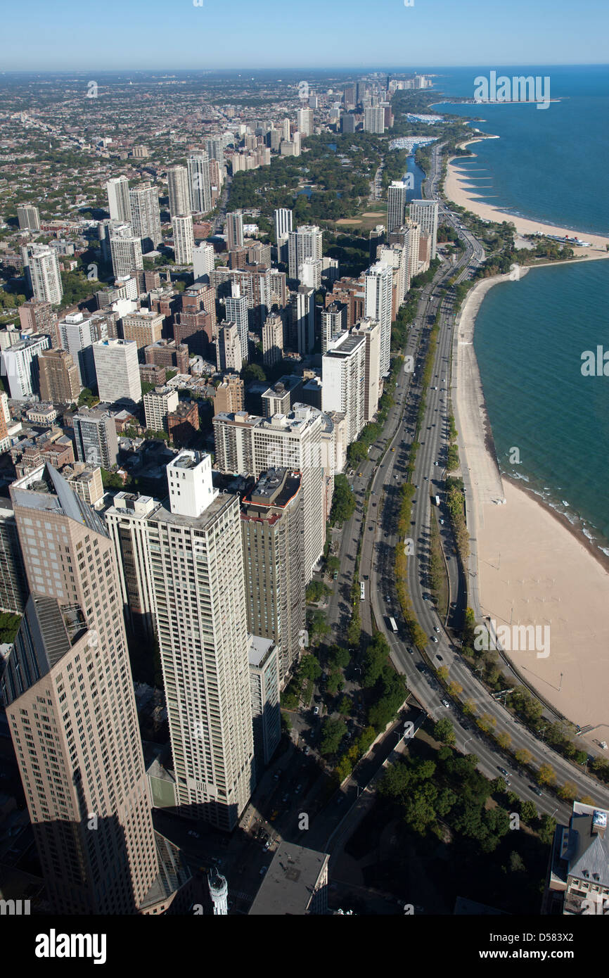 WATERFRONT BUILDINGS NORTH LAKE SHORE DRIVE DOWNTOWN CHICAGO ILLINOIS ...