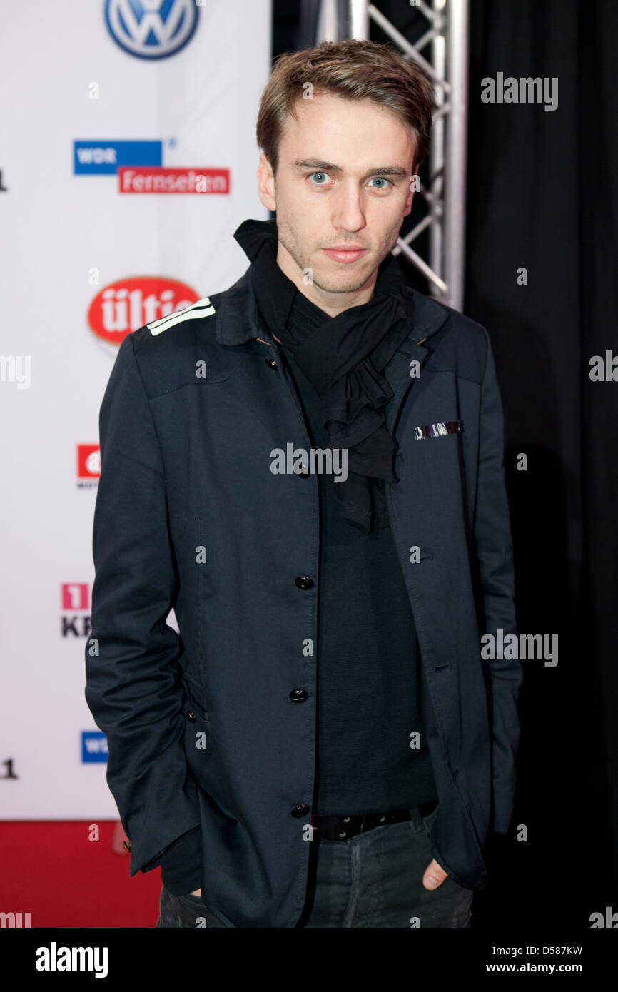 Clueso at 1Live Krone Awards at Jahrhunderthalle - red carpet arrvials ...