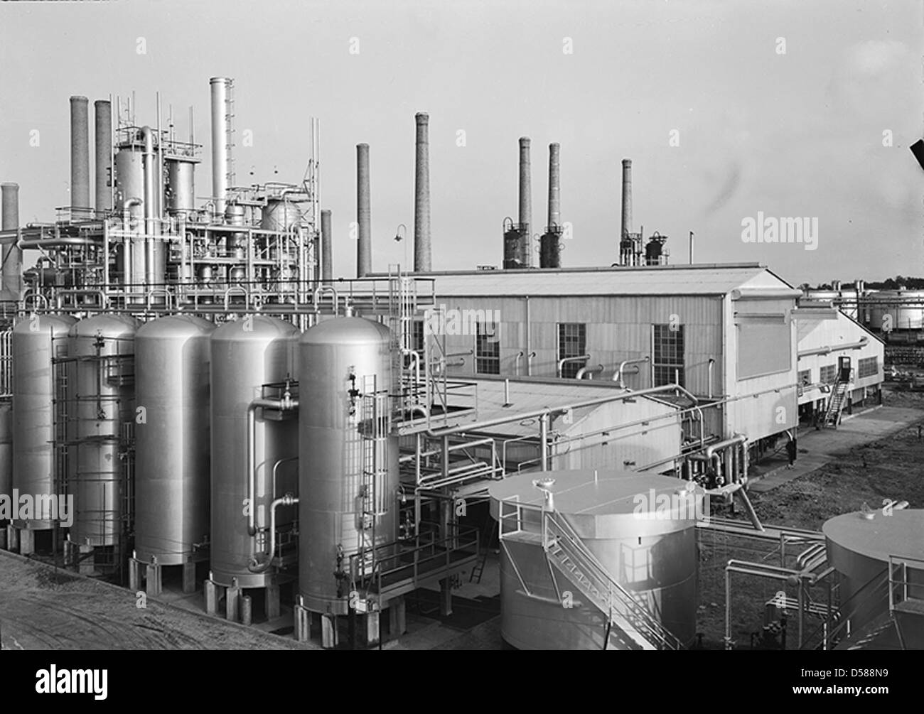 Beaumont texas oil refinery hi-res stock photography and images - Alamy