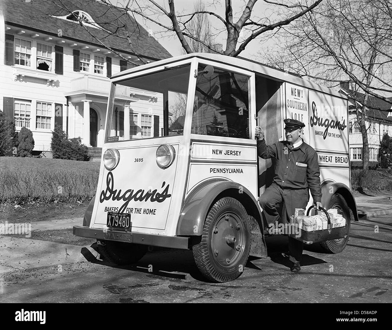 American delivery truck Black and White Stock Photos & Images - Alamy