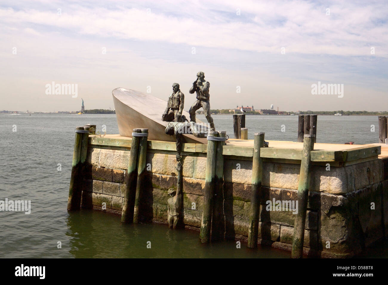 Mariners pier hi-res stock photography and images - Alamy