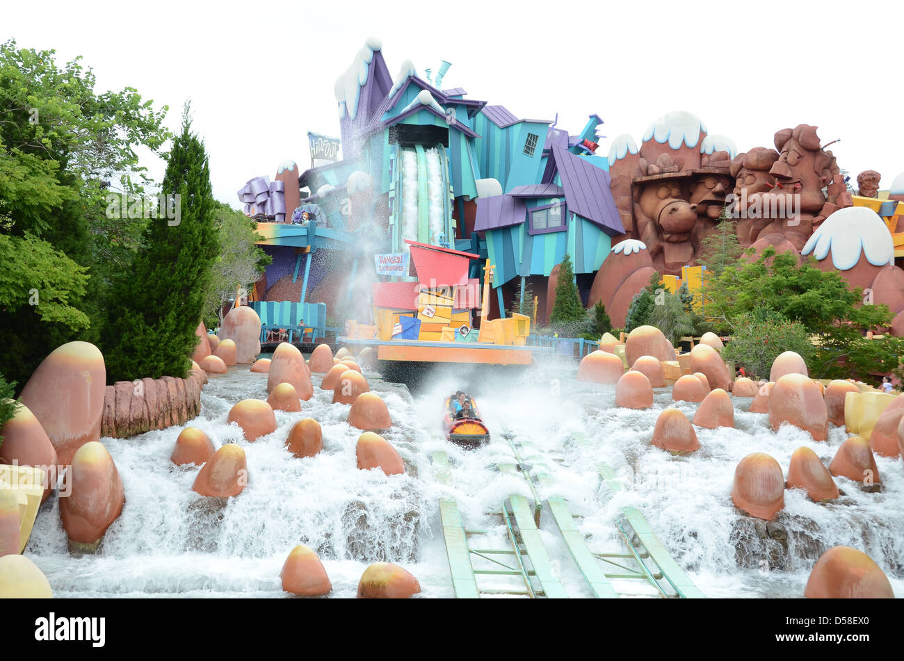 Dudley Do Right's Ripsaw Falls Water Ride at Islands of Adventure ...