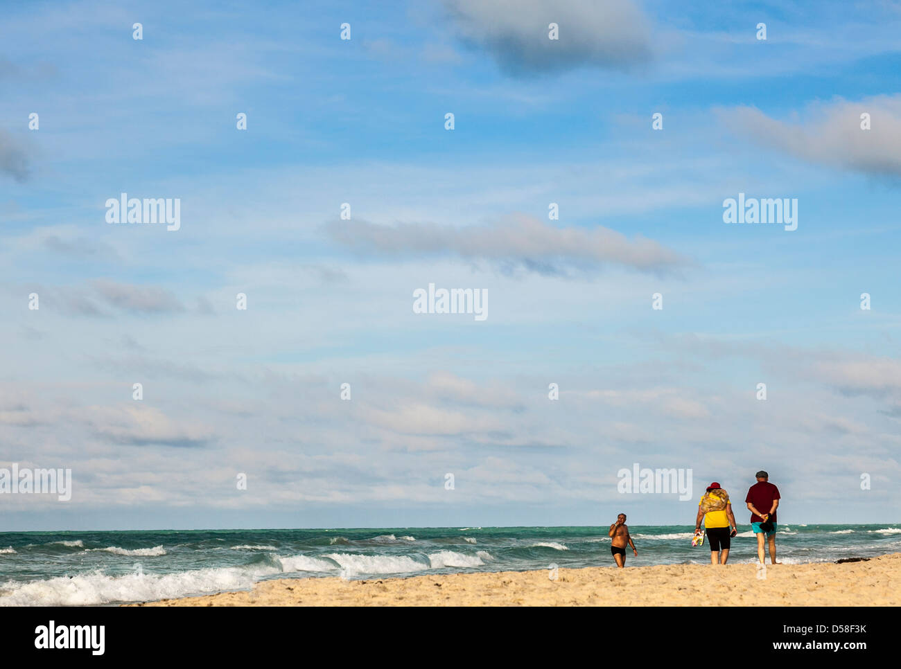 People walking on the beach, Varadero, Cuba Stock Photo - Alamy