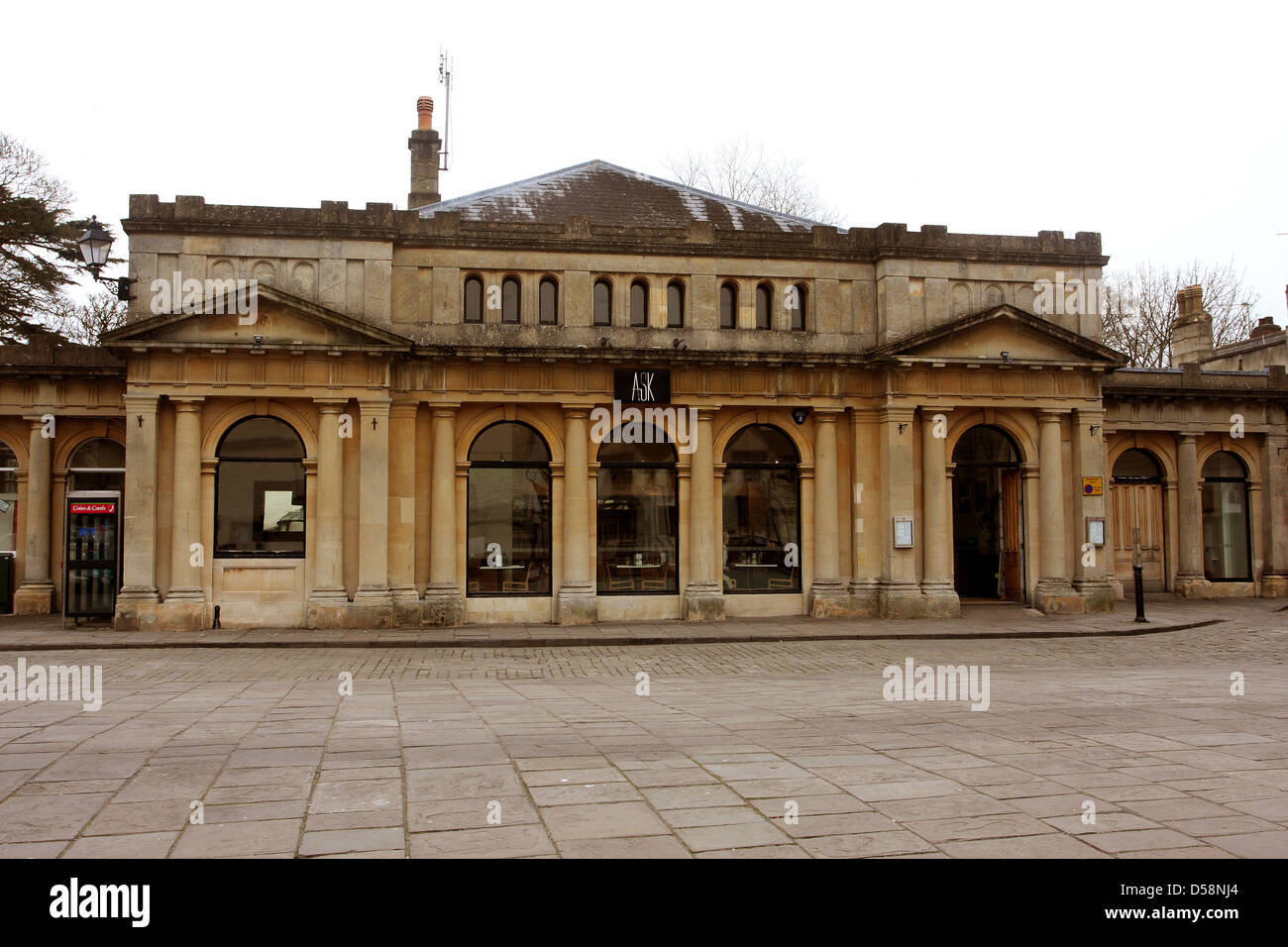 Ask restaurant hi-res stock photography and images - Alamy