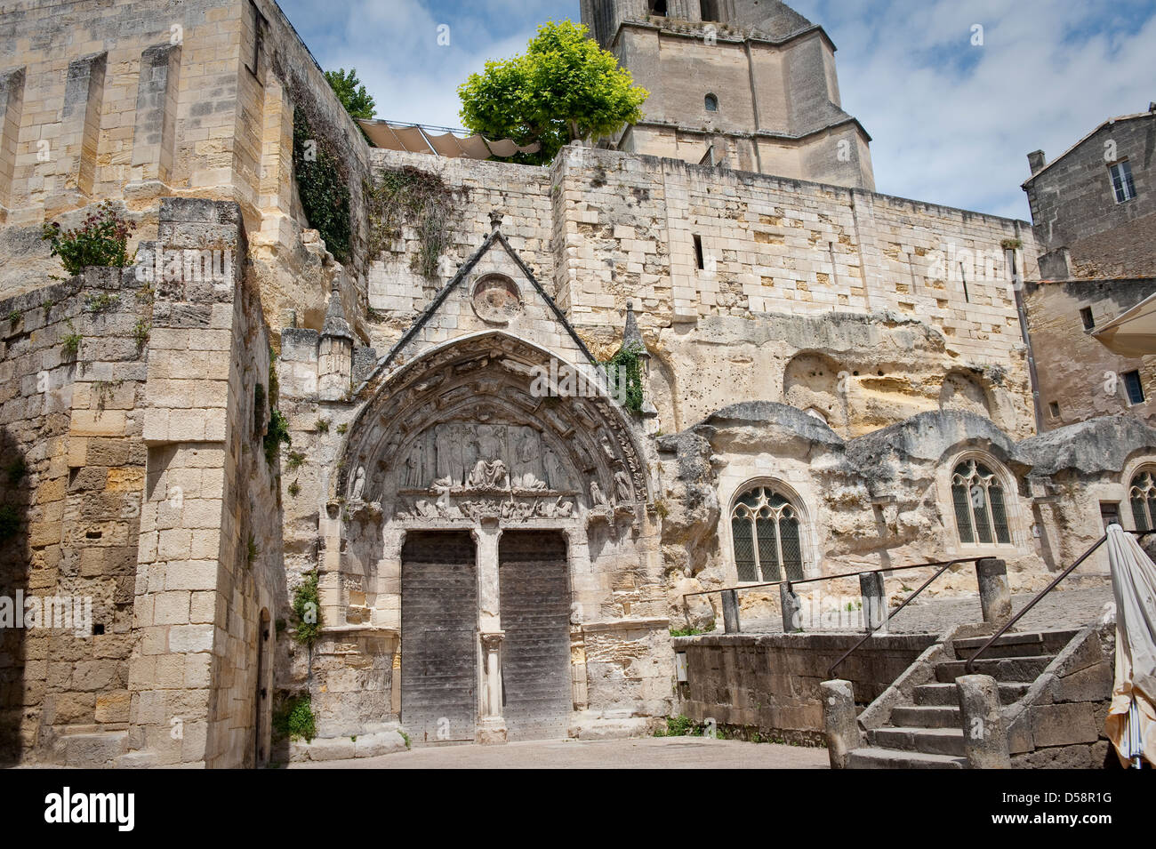Entrance to the Monolithic Church,St Emilion Stock Photo - Alamy