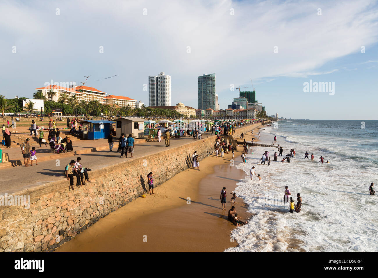 Colombo beach hi-res stock photography and images - Alamy