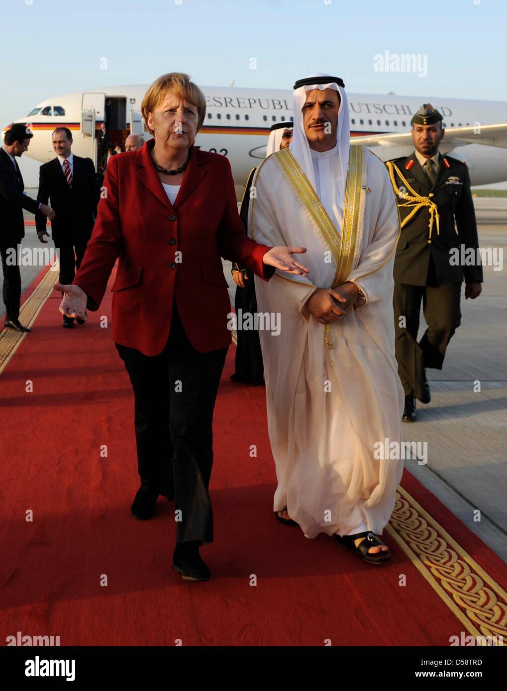 Uae economy minister saeed mansouri hi-res stock photography and images ...