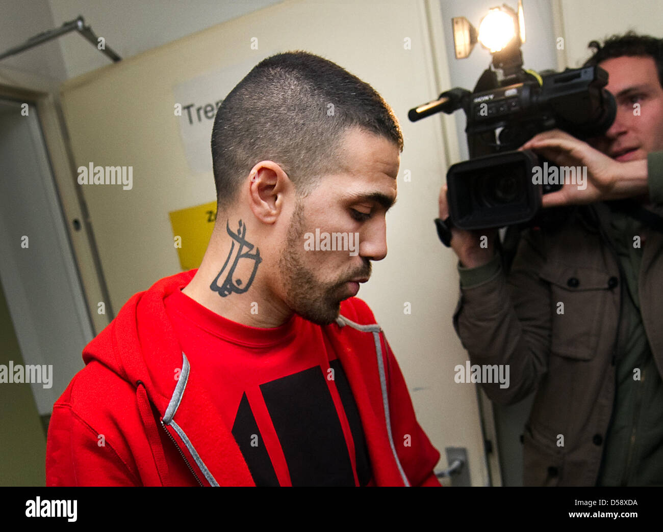 Bushido officer hi-res stock photography and images - Alamy
