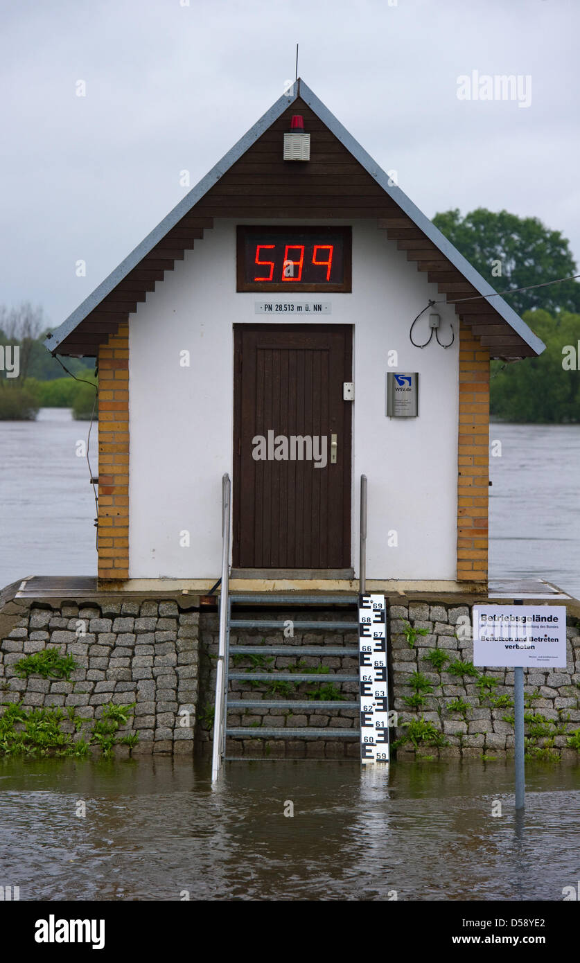The water level house at the German-Polish border river Oder is ...