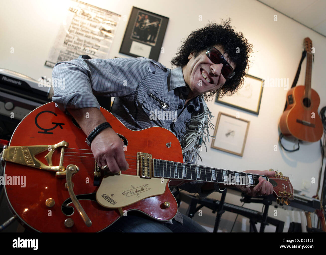 Der Brite Mungo Jerry , alias Ray Dorset, posiert am Donnerstag (27.05. ...