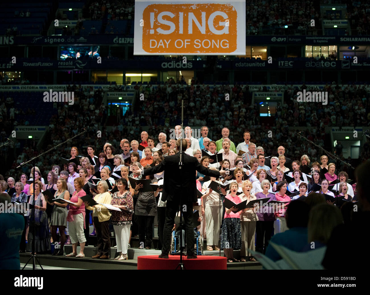 Sing day of song hi-res stock photography and images - Alamy