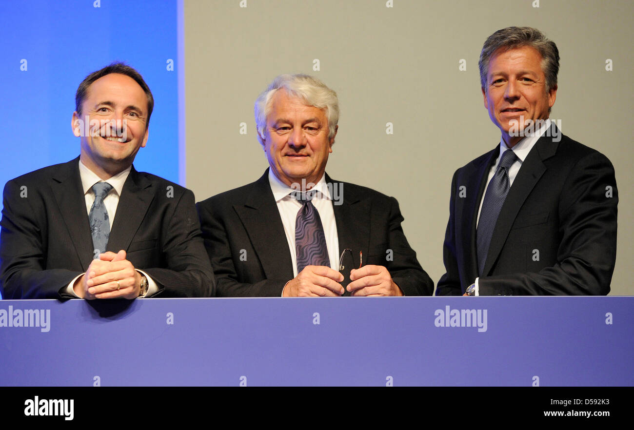 Jim Hagemann Snabe (L) and Bill McDermott (R), equal chairmen of ...