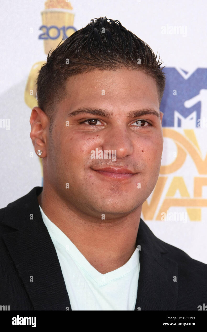Actor Ronnie Magro arrives for the 2010 MTV Movie Awards at Gibson ...