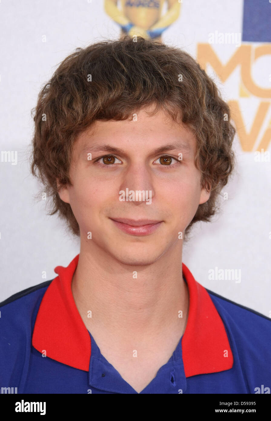 Actor Michael Cera arrives for the 2010 MTV Movie Awards at Gibson ...